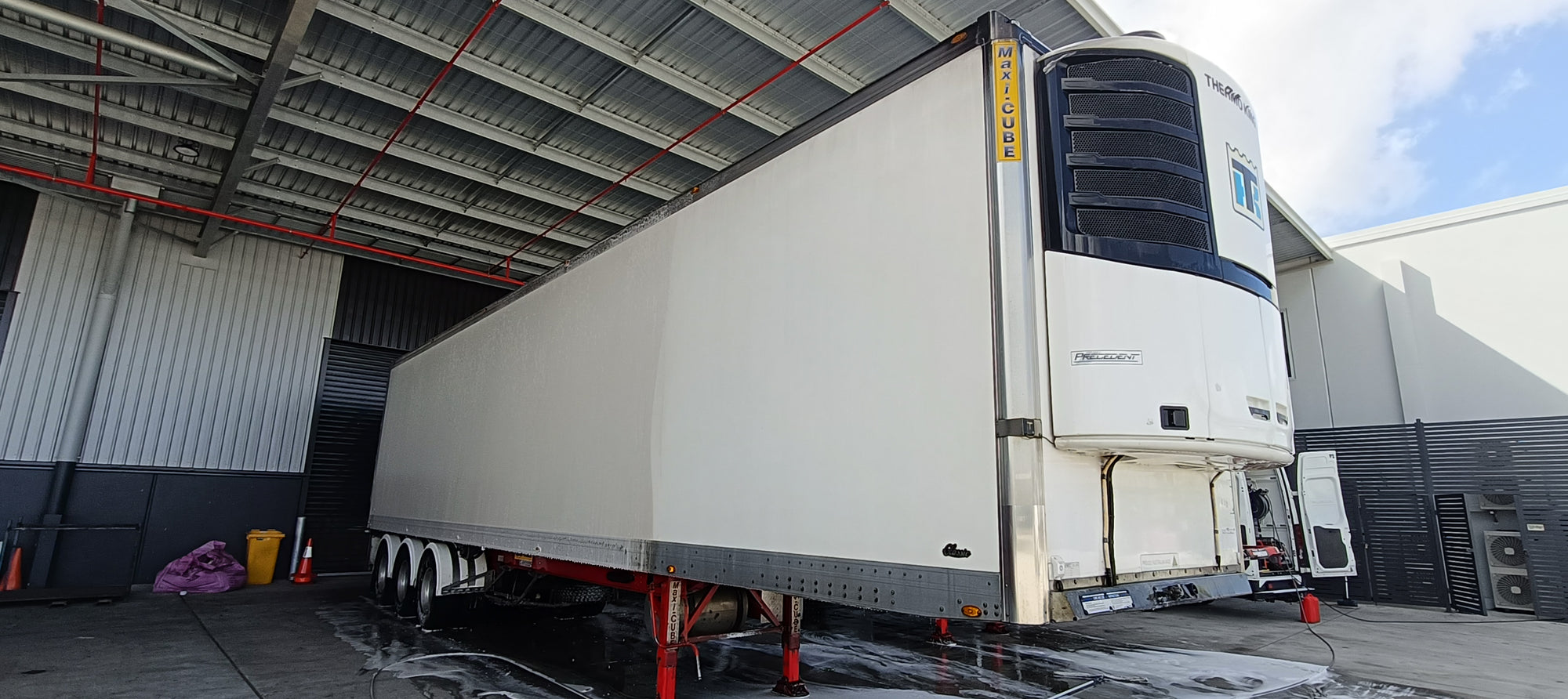 Mobile Truck Washing & Detailing Services | 7 Days a Week